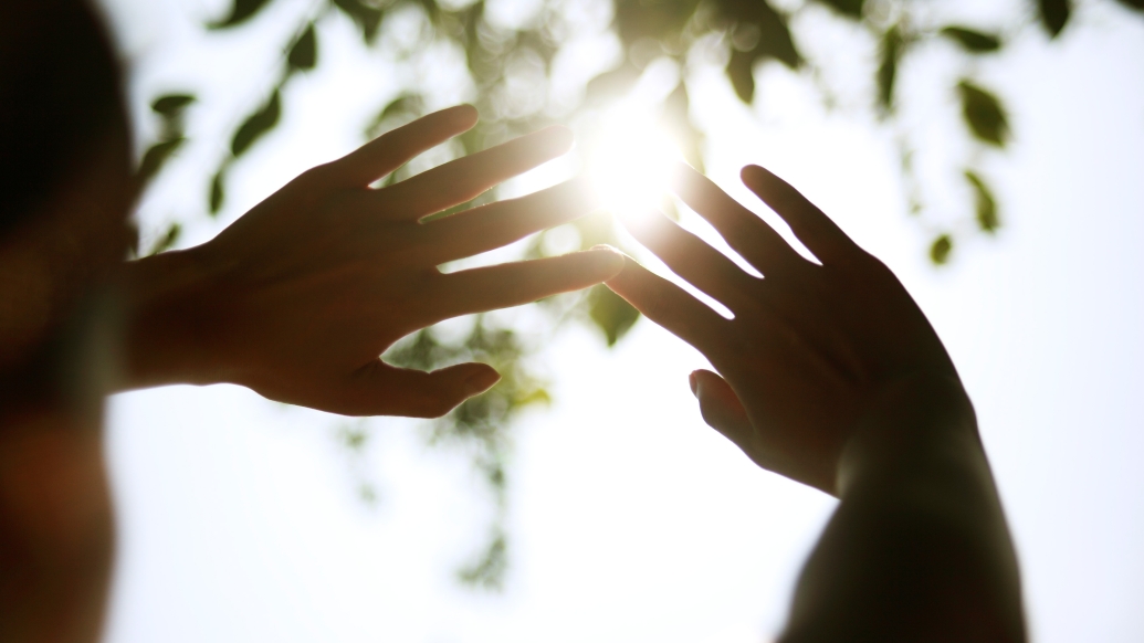 Decoding mechanisms of photosensitivity in autoimmune diseases ...