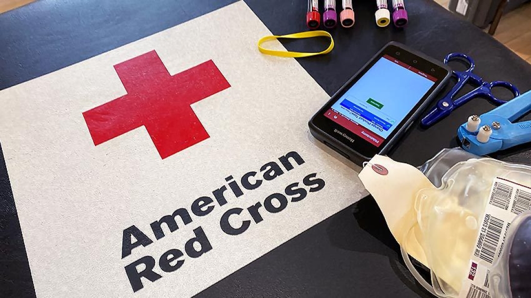 What it’s really like to give blood